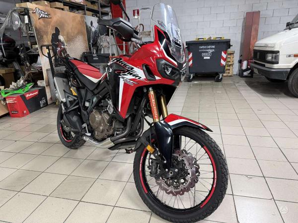 Honda CRF 2019 in Ukmerge, with an engine capacity of 1.00 L and mileage of 91 thousand km for 7700 €, photo 1 on AUTOMOTO.COM.LV