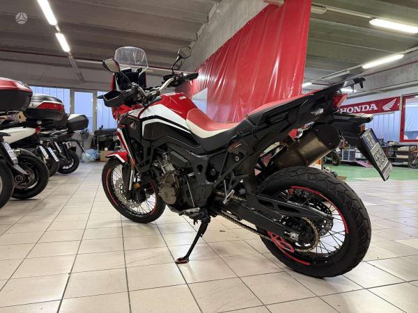 Honda CRF 2019 in Ukmerge, with an engine capacity of 1.00 L and mileage of 91 thousand km for 7700 €, photo 4 on AUTOMOTO.COM.LV
