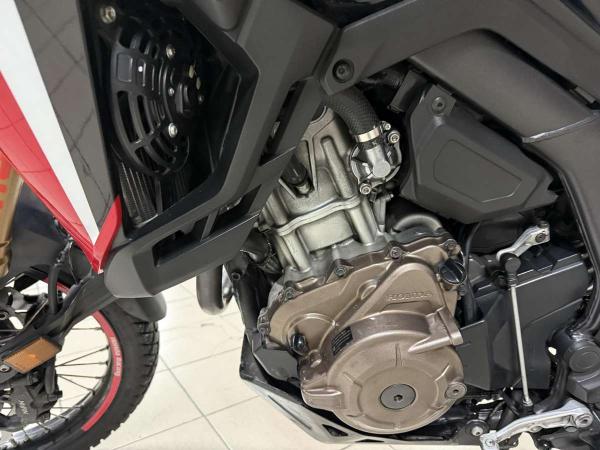 Honda CRF 2019 in Ukmerge, with an engine capacity of 1.00 L and mileage of 91 thousand km for 7700 €, photo 6 on AUTOMOTO.COM.LV