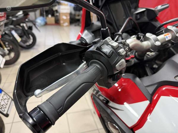 Honda CRF 2019 in Ukmerge, with an engine capacity of 1.00 L and mileage of 91 thousand km for 7700 €, photo 8 on AUTOMOTO.COM.LV