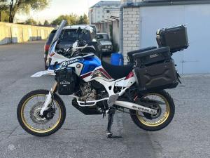 Honda CRF 2019 in Riga, with an engine capacity of 1.00 L and mileage of 34 thousand km for 11200 €, photo 4 on AUTOMOTO.COM.LV