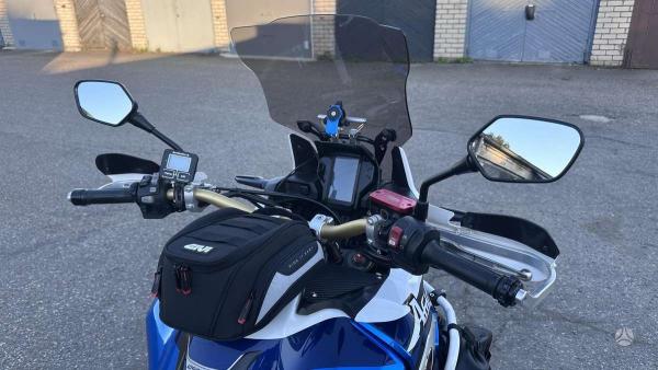 Honda CRF 2019 in Riga, with an engine capacity of 1.00 L and mileage of 34 thousand km for 11200 €, photo 6 on AUTOMOTO.COM.LV