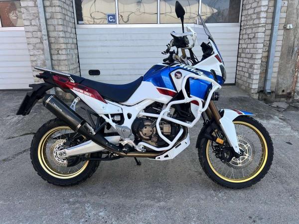 Honda CRF 2019 in Siauliai, with an engine capacity of 1.00 L and mileage of 22 thousand km for 9800 €, photo 4 on AUTOMOTO.COM.LV