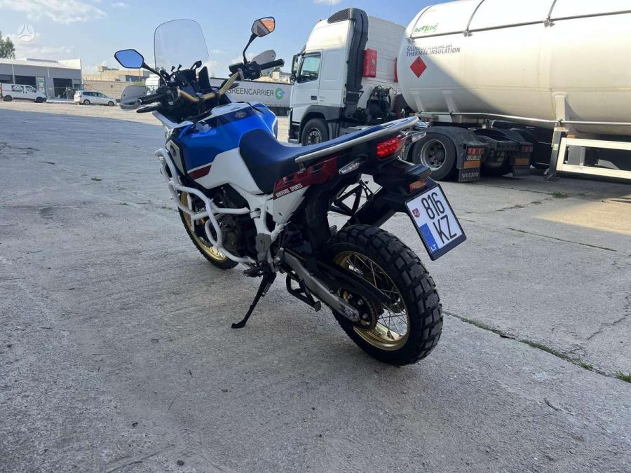 Honda CRF 2019 in Siauliai, with an engine capacity of 1.00 L and mileage of 22 thousand km for 9800 €, photo 6 on AUTOMOTO.COM.LV