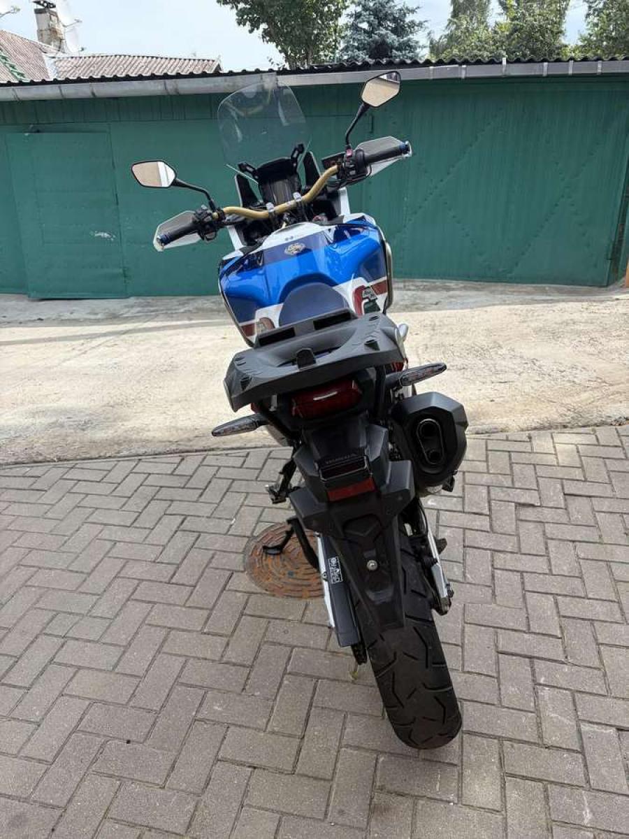 Honda CRF 2019 in Vilnius, with an engine capacity of 1.00 L and mileage of 55 thousand km for 8600 €, photo 5 on AUTOMOTO.COM.LV