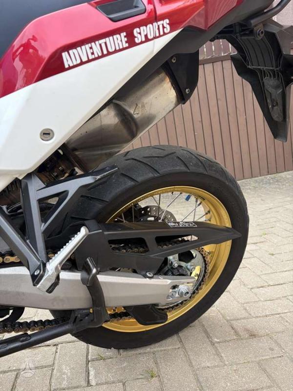 Honda CRF 2019 in Vilnius, with an engine capacity of 1.00 L and mileage of 55 thousand km for 8600 €, photo 11 on AUTOMOTO.COM.LV
