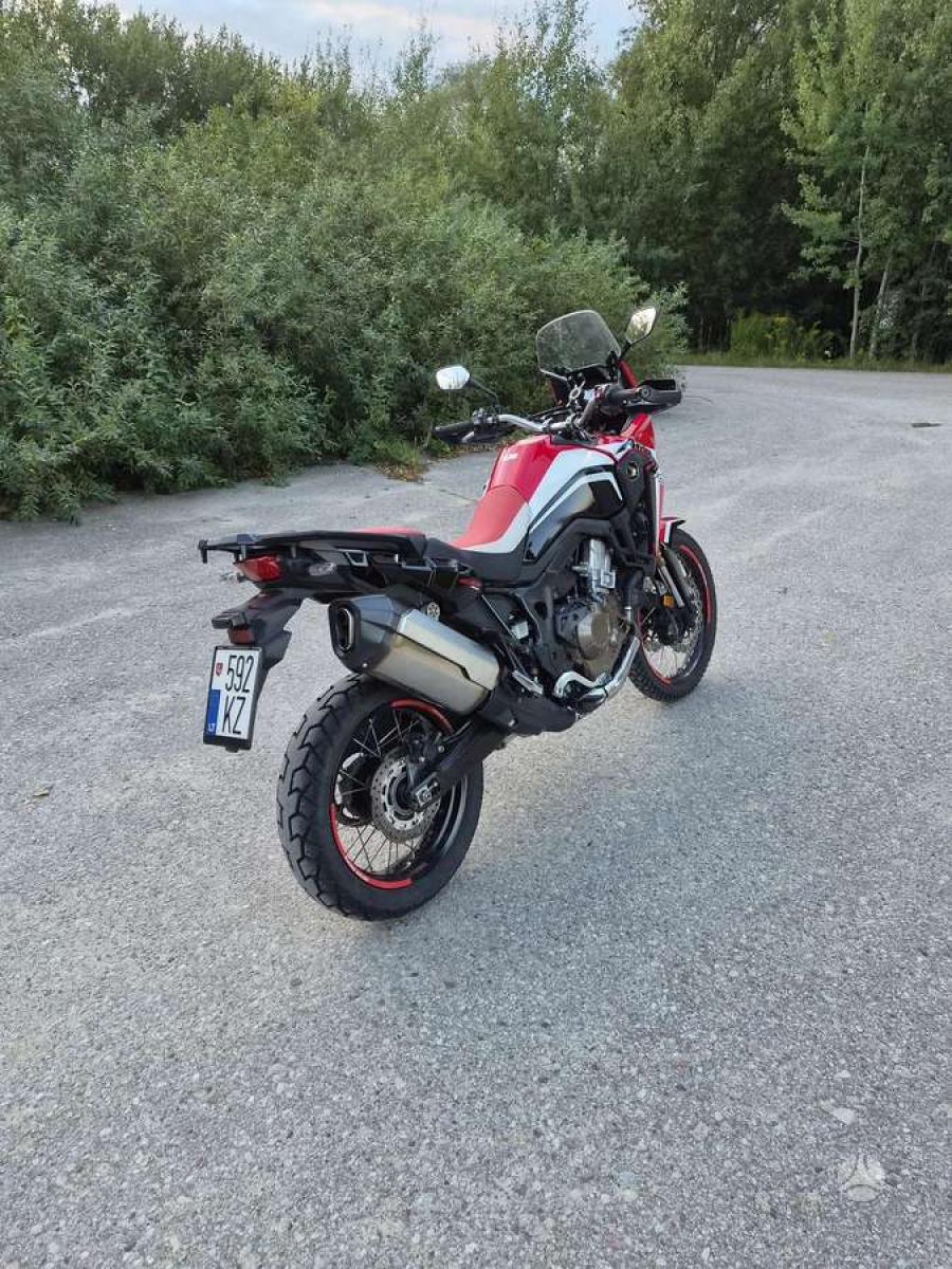 Хонда CRF 2019 в Укмерге, объемом двигателя 1.00 л и пробегом 51 тыс. км за 8400 €, фото 3 на AUTOMOTO.COM.LV