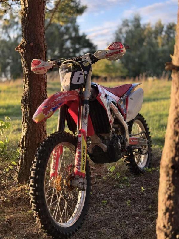 Honda CRF 2019 in Raseiniai, with an engine capacity of 0.45 L and mileage of 0 thousand km for 3500 €, photo 1 on AUTOMOTO.COM.LV