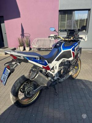 Хонда CRF 2020 в Вильнюс, объемом двигателя 1.10 л и пробегом 37 тыс. км за 12000 €, фото 4 на AUTOMOTO.COM.LV