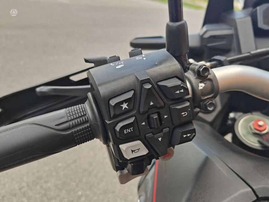 Хонда CRF 2020 в Вильнюс, объемом двигателя 1.10 л и пробегом 31 тыс. км за 9800 €, фото 12 на AUTOMOTO.COM.LV