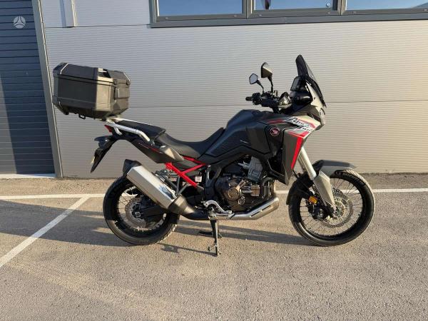 Honda CRF 2020 in Kaunas, with an engine capacity of 1.10 L and mileage of 27 thousand km for 9800 €, photo 2 on AUTOMOTO.COM.LV