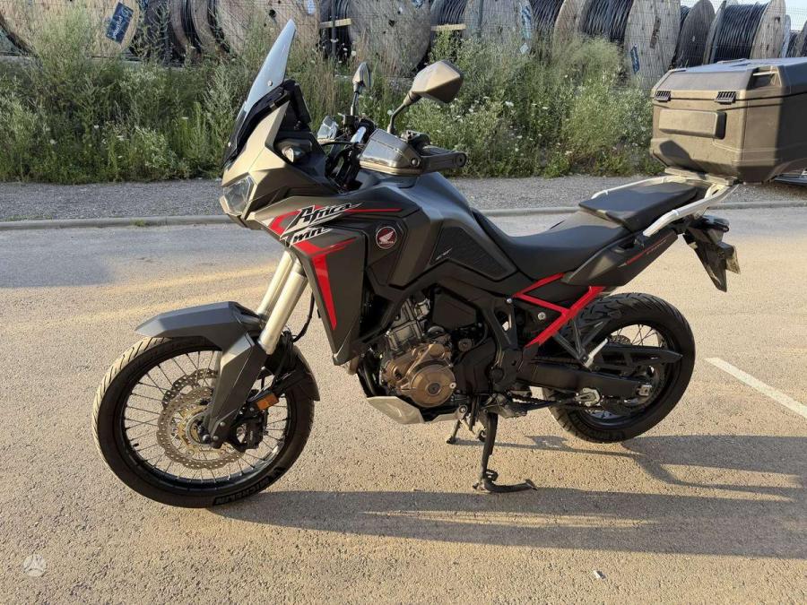 Honda CRF 2020 in Kaunas, with an engine capacity of 1.10 L and mileage of 27 thousand km for 9800 €, photo 6 on AUTOMOTO.COM.LV