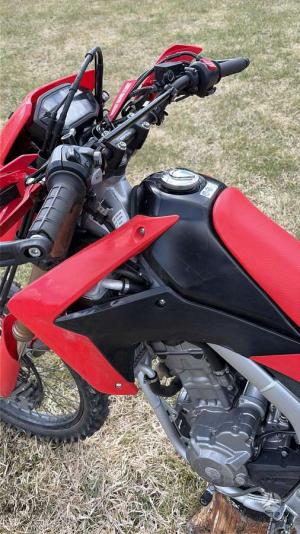 Honda CRF 2020 Kauņa, ar dzinēja tilpumu 0.25 L un nobraukumu 18 tūkst. km par 2400 €, foto 7 vietnē AUTOMOTO.COM.LV