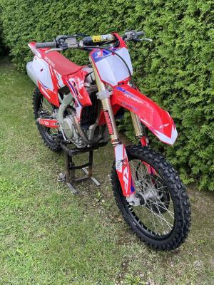 Honda CRF 2021 in Kaunas, with an engine capacity of 0.45 L and mileage of 0 thousand km for 4500 €, photo 3 on AUTOMOTO.COM.LV