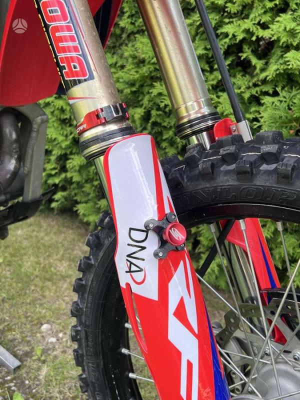 Honda CRF 2021 in Kaunas, with an engine capacity of 0.45 L and mileage of 0 thousand km for 4500 €, photo 7 on AUTOMOTO.COM.LV