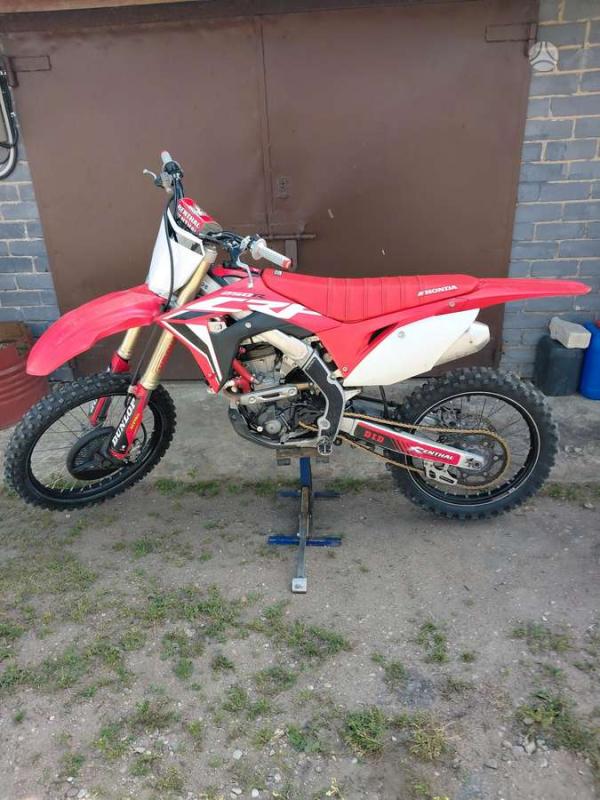 Хонда CRF 2021 в Каунас, объемом двигателя 0.25 л и пробегом 0 тыс. км за 4000 €, фото 1 на AUTOMOTO.COM.LV