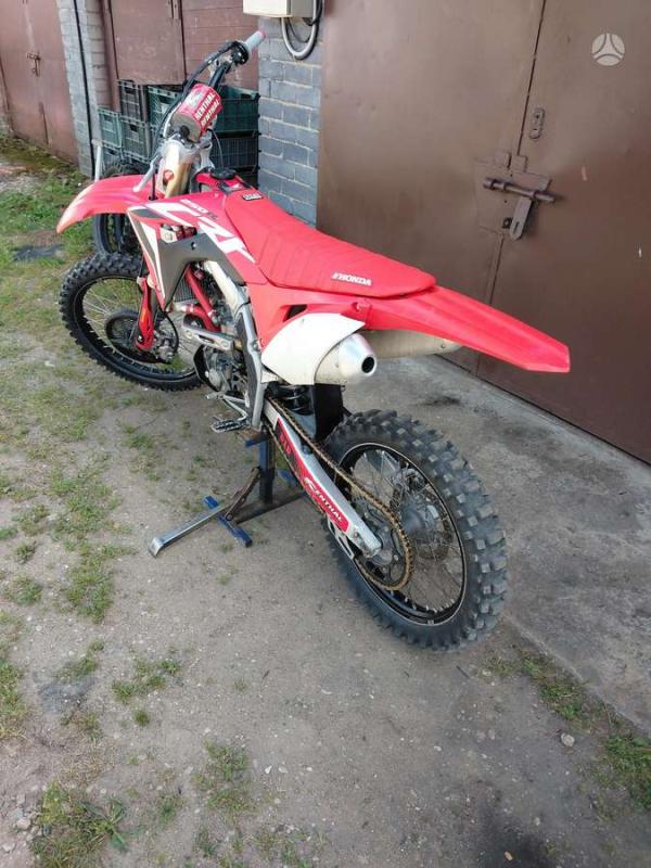Хонда CRF 2021 в Каунас, объемом двигателя 0.25 л и пробегом 0 тыс. км за 4000 €, фото 2 на AUTOMOTO.COM.LV
