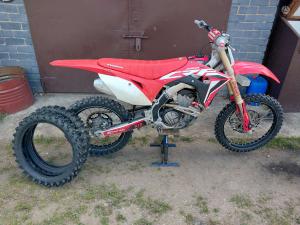 Хонда CRF 2021 в Каунас, объемом двигателя 0.25 л и пробегом 0 тыс. км за 4000 €, фото 8 на AUTOMOTO.COM.LV