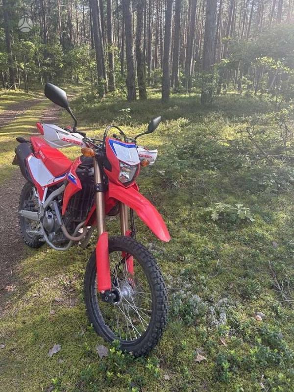 Honda CRF 2021 in Vilnius, with an engine capacity of 0.30 L and mileage of 4 thousand km for 4650 €, photo 1 on AUTOMOTO.COM.LV