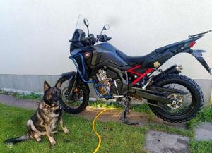 Honda CRF 2022 in Kaunas, with an engine capacity of 1.10 L and mileage of 15 thousand km for 11200 €, photo 4 on AUTOMOTO.COM.LV