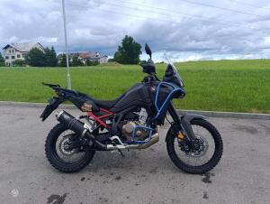 Honda CRF 2022 in Kaunas, with an engine capacity of 1.10 L and mileage of 15 thousand km for 11200 €, photo 5 on AUTOMOTO.COM.LV