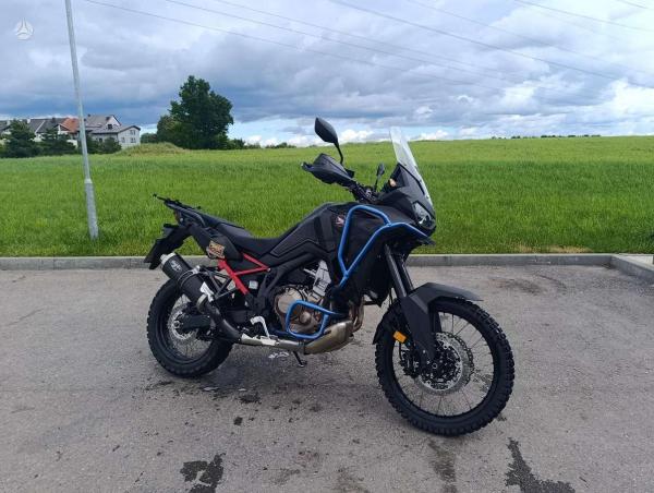 Хонда CRF 2022 в Каунас, объемом двигателя 1.10 л и пробегом 15 тыс. км за 11200 €, фото 5 на AUTOMOTO.COM.LV