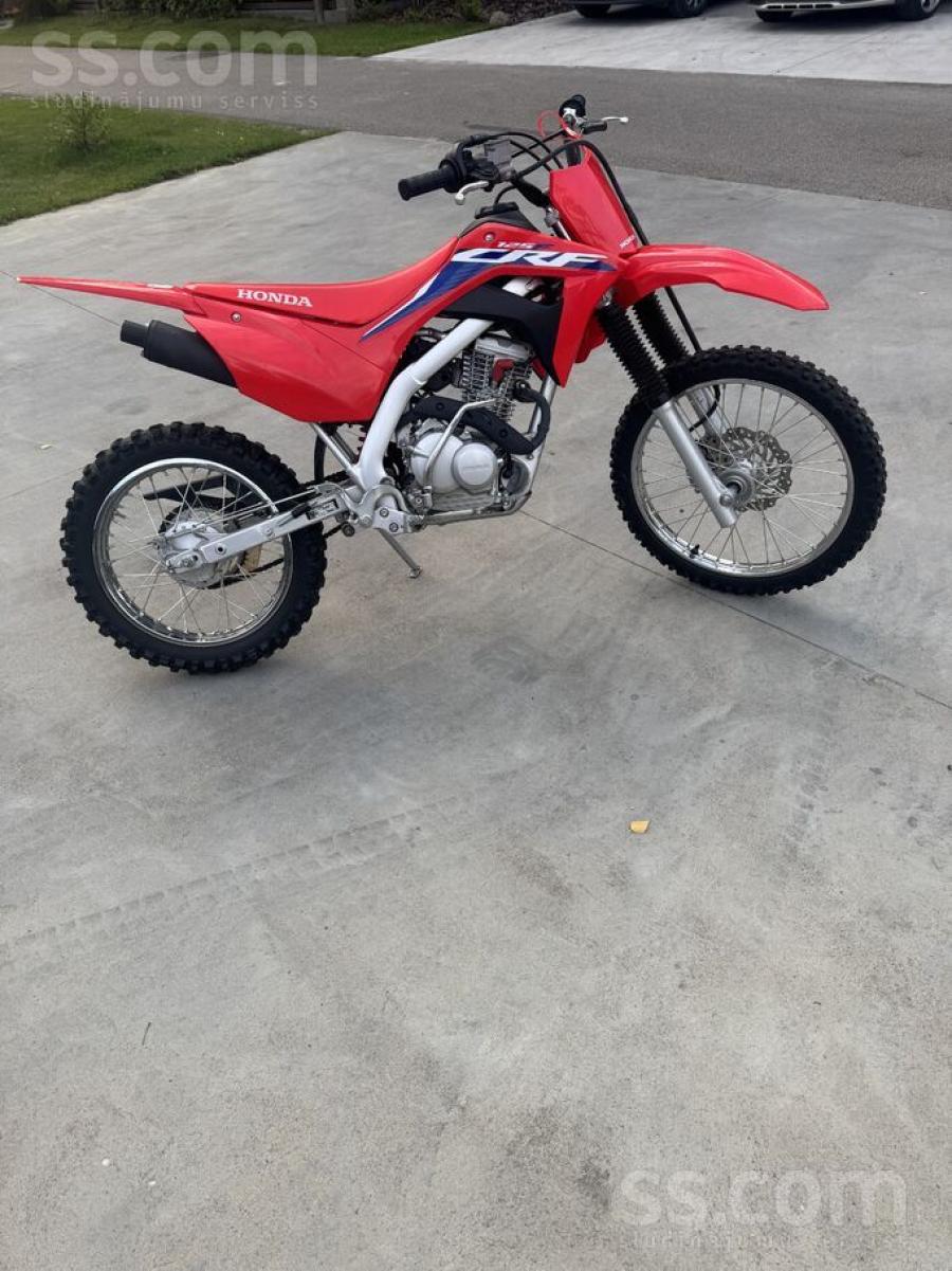 Honda CRF 2024 in Riga, with an engine capacity of 0.13 L and mileage of 0 thousand km for 2400 €, photo 3 on AUTOMOTO.COM.LV