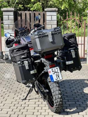 Red Honda CRF 2018 in Kaunas, with an engine capacity of 1.00 L and mileage of 37 thousand km for 9150 €, photo 9 on AUTOMOTO.COM.LV