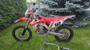 Sarkans Honda CRF 2018 Kauņa, ar dzinēja tilpumu 0.45 L un nobraukumu 0 tūkst. km par 3599 €, foto 7 vietnē AUTOMOTO.COM.LV