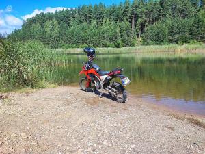 Красный Хонда CRF 2022 в Юрбаркас, объемом двигателя 0.30 л и пробегом 15 тыс. км за 4000 €, фото 7 на AUTOMOTO.COM.LV