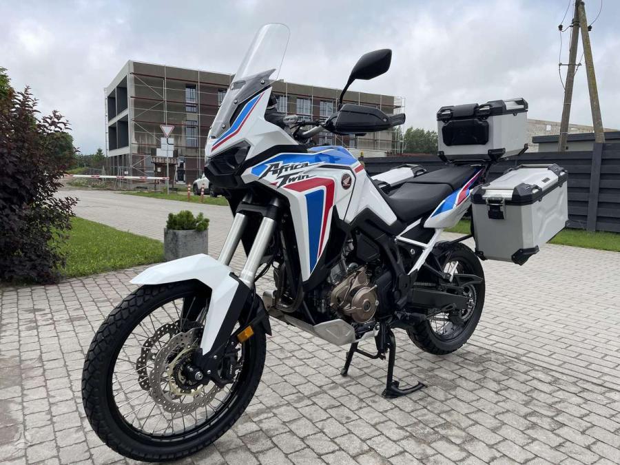 Balts Honda CRF 2021 Klaipėda, ar dzinēja tilpumu 1.10 L un nobraukumu 10 tūkst. km par 12200 €, foto 5 vietnē AUTOMOTO.COM.LV