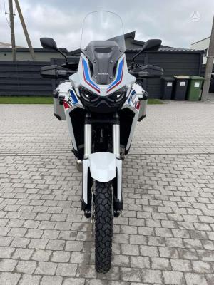 Balts Honda CRF 2021 Klaipėda, ar dzinēja tilpumu 1.10 L un nobraukumu 10 tūkst. km par 12200 €, foto 8 vietnē AUTOMOTO.COM.LV