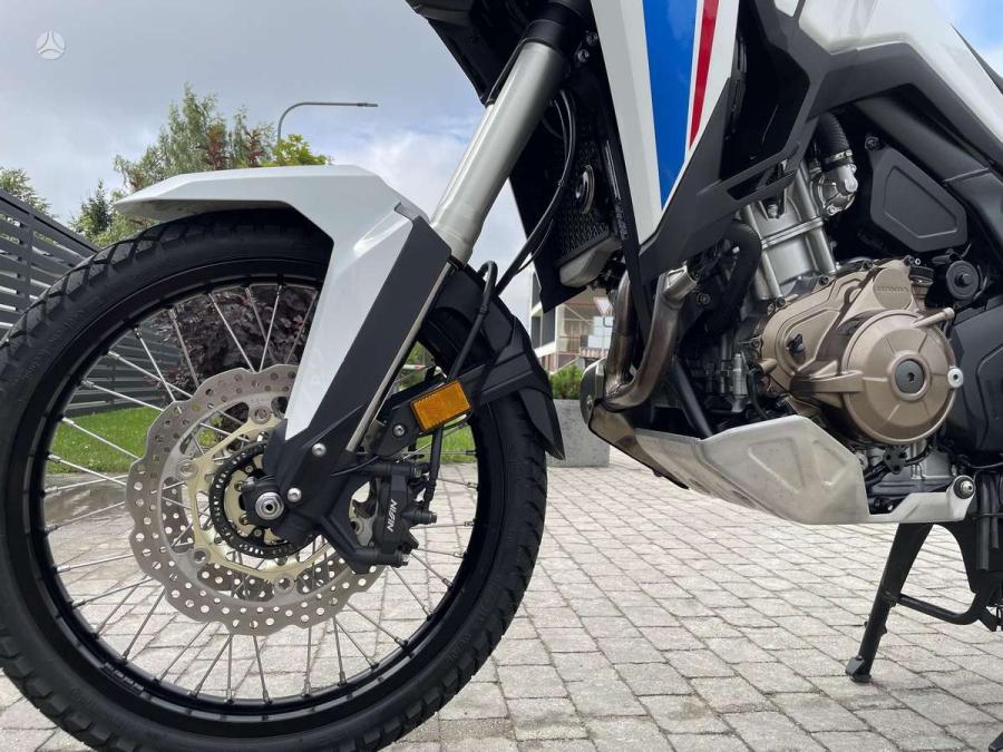 Balts Honda CRF 2021 Klaipėda, ar dzinēja tilpumu 1.10 L un nobraukumu 10 tūkst. km par 12200 €, foto 10 vietnē AUTOMOTO.COM.LV