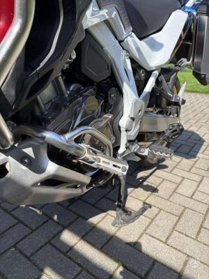 White Honda CRF 2021 in Kaunas, with an engine capacity of 1.10 L and mileage of 44 thousand km for 13300 €, photo 16 on AUTOMOTO.COM.LV