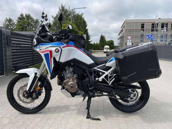 Белый Хонда CRF 2023 в Клайпеда, объемом двигателя 1.10 л и пробегом 11 тыс. км за 12700 €, фото 1 на AUTOMOTO.COM.LV