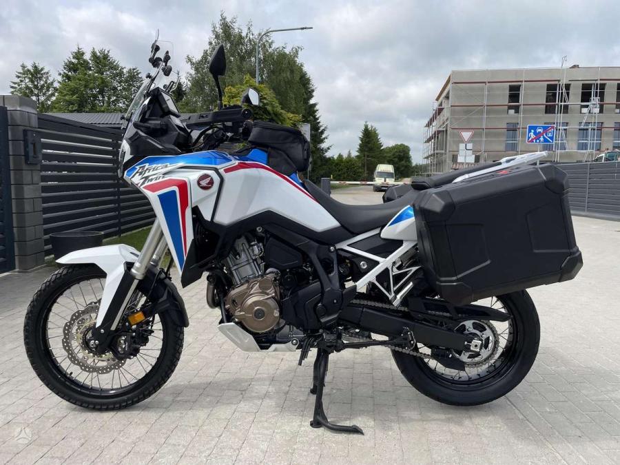 Белый Хонда CRF 2023 в Клайпеда, объемом двигателя 1.10 л и пробегом 11 тыс. км за 12700 €, фото 1 на AUTOMOTO.COM.LV