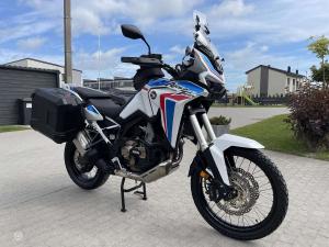 Белый Хонда CRF 2023 в Клайпеда, объемом двигателя 1.10 л и пробегом 11 тыс. км за 12700 €, фото 4 на AUTOMOTO.COM.LV