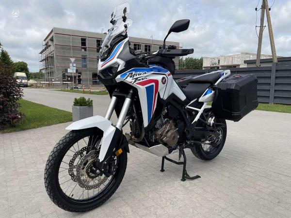 Белый Хонда CRF 2023 в Клайпеда, объемом двигателя 1.10 л и пробегом 11 тыс. км за 12700 €, фото 4 на AUTOMOTO.COM.LV