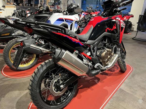 Белый Хонда CRF 2026 в Вильнюс, объемом двигателя 1.10 л и пробегом 0 тыс. км за 14990 €, фото 4 на AUTOMOTO.COM.LV