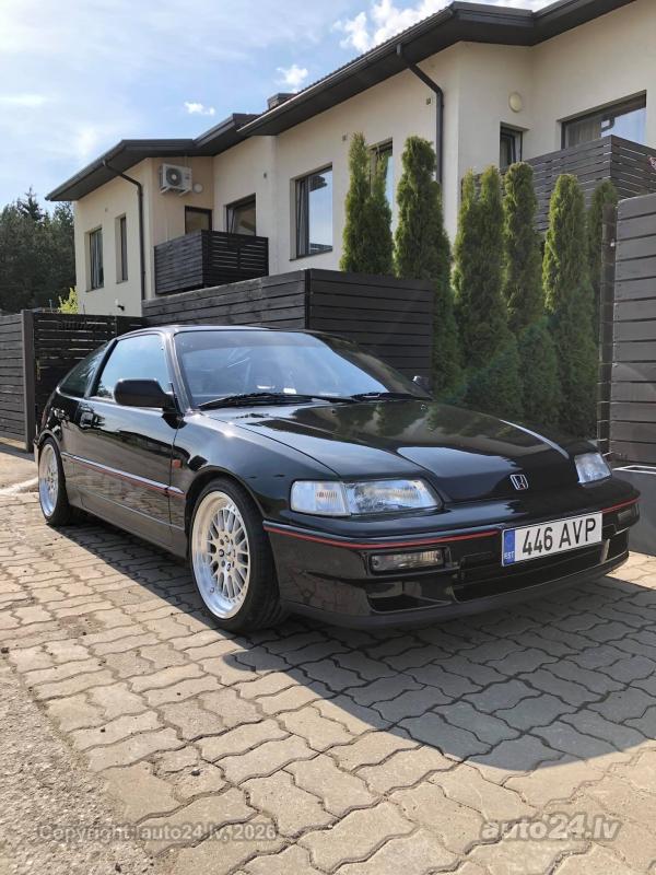 Black Honda CRX 1992 in Paide, with an engine capacity of 1.60 L and mileage of 289 thousand km for 8500 €, photo 1 on AUTOMOTO.COM.LV