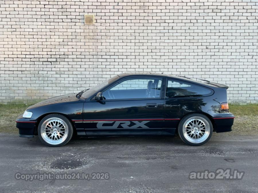 Black Honda CRX 1992 in Paide, with an engine capacity of 1.60 L and mileage of 289 thousand km for 8500 €, photo 11 on AUTOMOTO.COM.LV