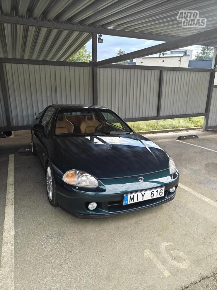 Honda CRX 1996 Viļņa, ar dzinēja tilpumu 1.80 L un nobraukumu 167 tūkst. km par 7800 €, foto 1 vietnē AUTOMOTO.COM.LV
