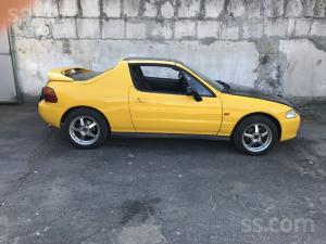 Yellow Honda CRX 1994 in Riga, with an engine capacity of 1.60 L and mileage of 273 thousand km for 3500 €, photo 5 on AUTOMOTO.COM.LV
