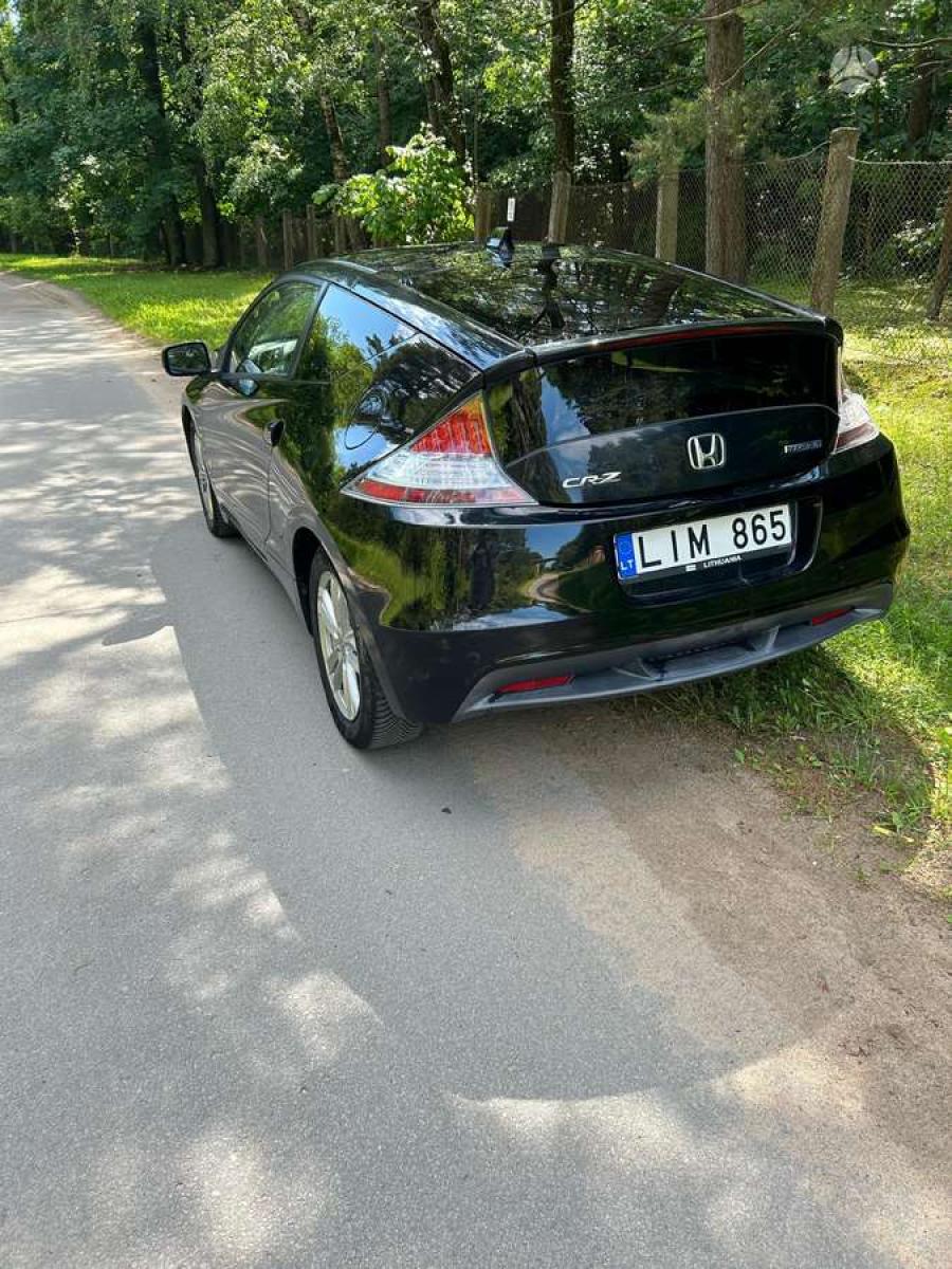Melns Honda CRZ 2011 Kauņa, ar dzinēja tilpumu 1.50 L un nobraukumu 160 tūkst. km par 5600 €, foto 5 vietnē AUTOMOTO.COM.LV