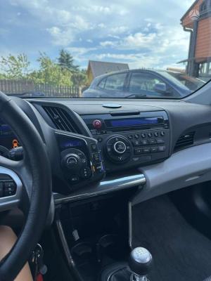 Pelēks Honda CRZ 2012 Viļņa, ar dzinēja tilpumu 1.50 L un nobraukumu 224 tūkst. km par 4300 €, foto 8 vietnē AUTOMOTO.COM.LV