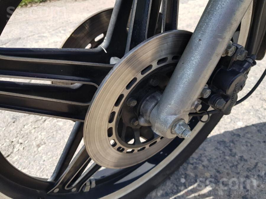 Хонда CX 500 1983 в Огре, объемом двигателя 0.50 л и пробегом 0 тыс. км за 2790 €, фото 7 на AUTOMOTO.COM.LV