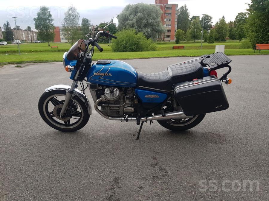 Хонда CX 500 1983 в Огре, объемом двигателя 0.50 л и пробегом 0 тыс. км за 2800 €, фото 10 на AUTOMOTO.COM.LV