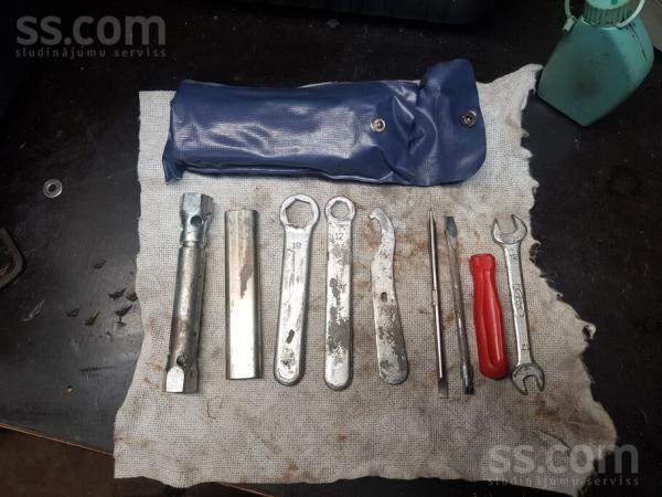 Хонда CX 500 1983 в Огре, объемом двигателя 0.50 л и пробегом 0 тыс. км за 2350 €, фото 8 на AUTOMOTO.COM.LV