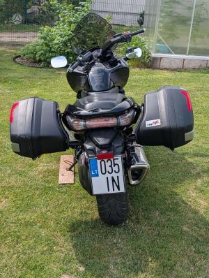 Black Honda DN 01 2009 in Vilnius, with an engine capacity of 0.68 L and mileage of 17 thousand km for 5700 €, photo 9 on AUTOMOTO.COM.LV