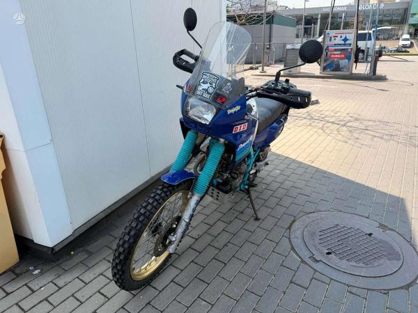 Honda Dominator 1990 in Vilnius, with an engine capacity of 0.65 L and mileage of 59 thousand km for 1800 €, photo 4 on AUTOMOTO.COM.LV
